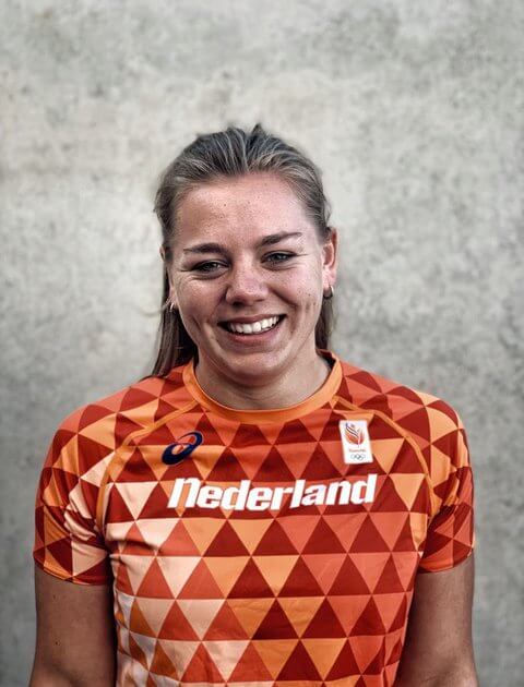 Kogelstoter Benthe König nieuwe ambassadeur: “Sport brengt zo veel ...